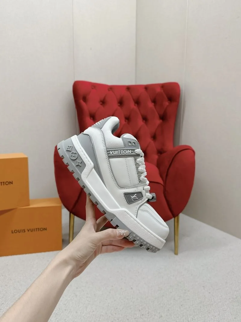 Brand-authenticated Louis Vuitton Trainer Sneaker