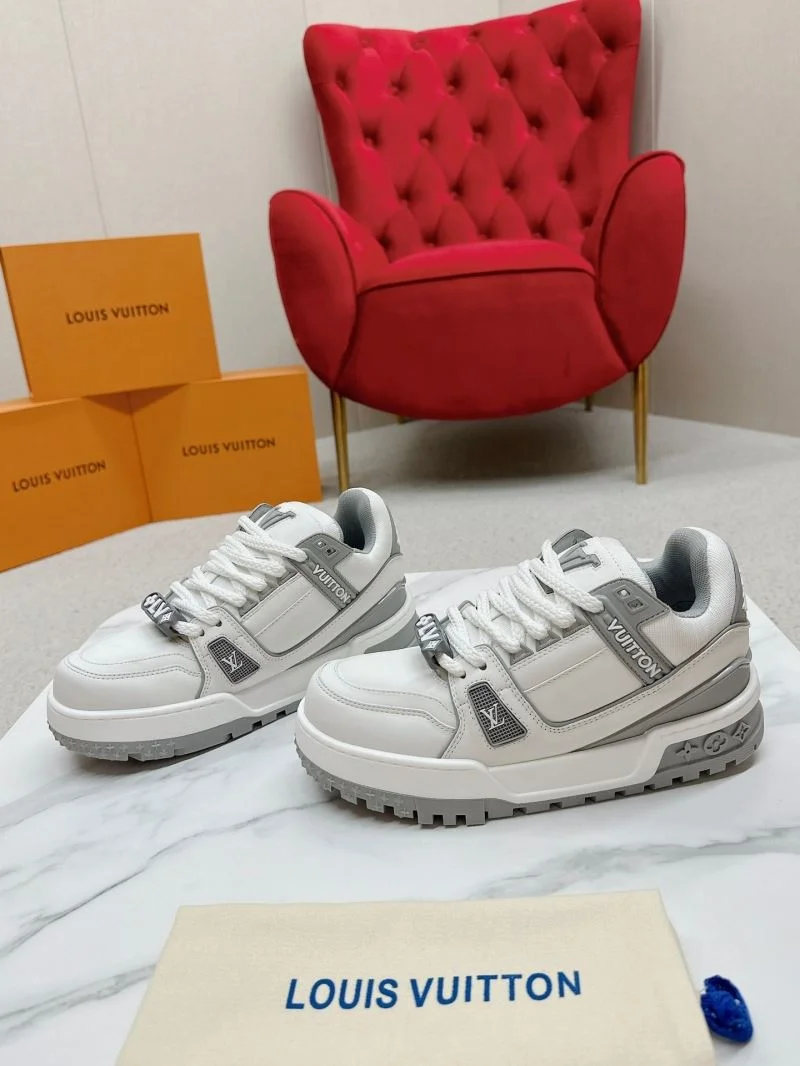 Brand-authenticated Louis Vuitton Trainer Sneaker