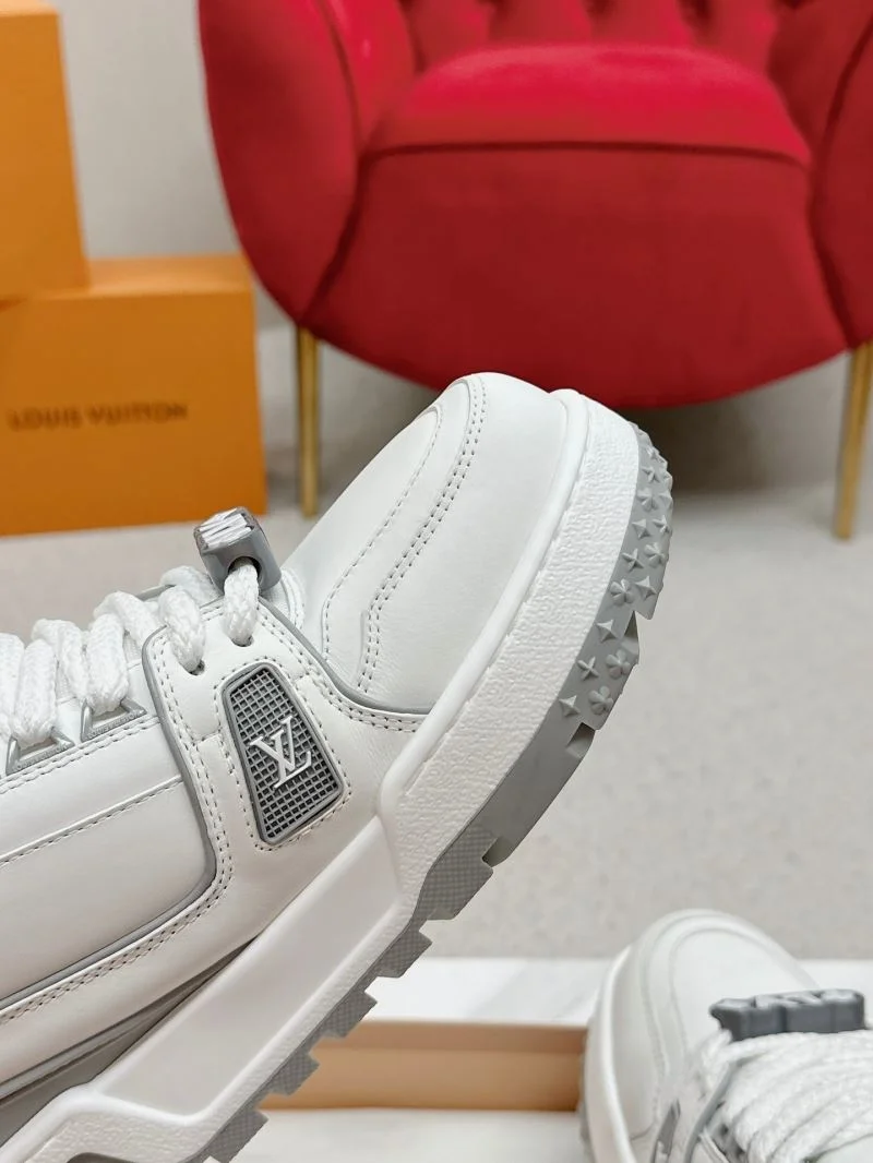 Brand-authenticated Louis Vuitton Trainer Sneaker