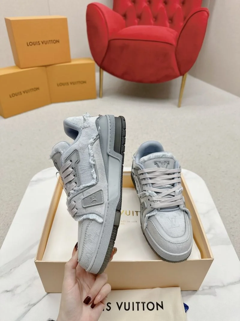 High fidelity Louis Vuitton Trainer Sneaker
