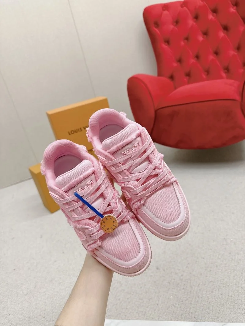 Economical Louis Vuitton Trainer Sneaker