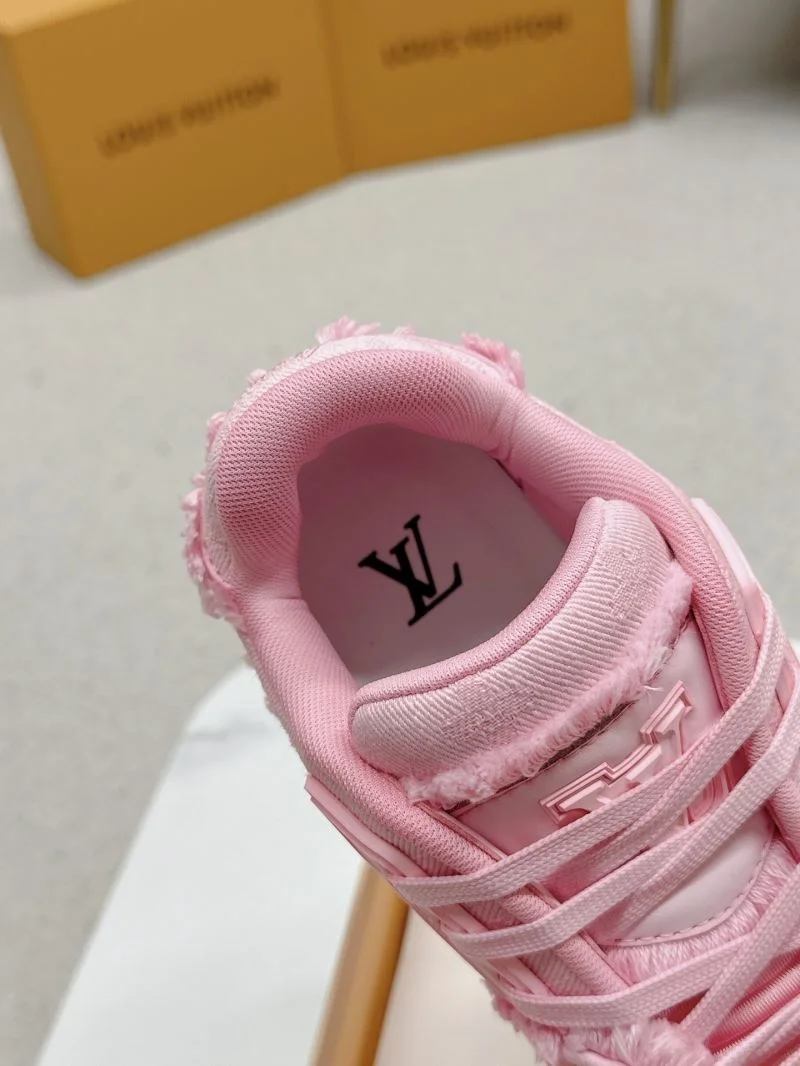 Economical Louis Vuitton Trainer Sneaker