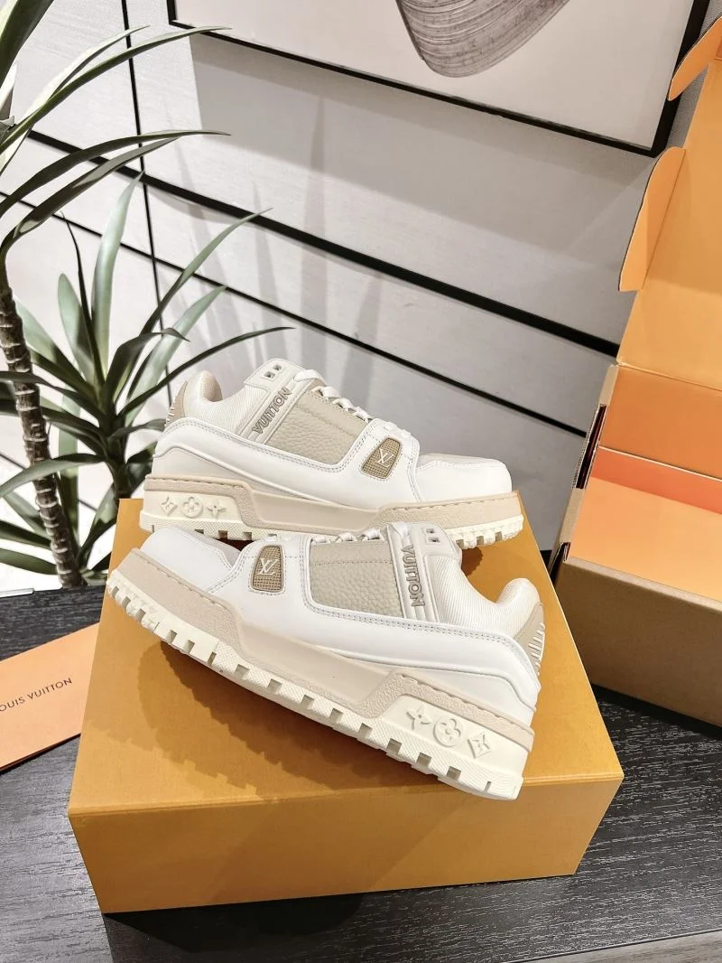 Inexpensive Louis Vuitton Trainer Sneaker