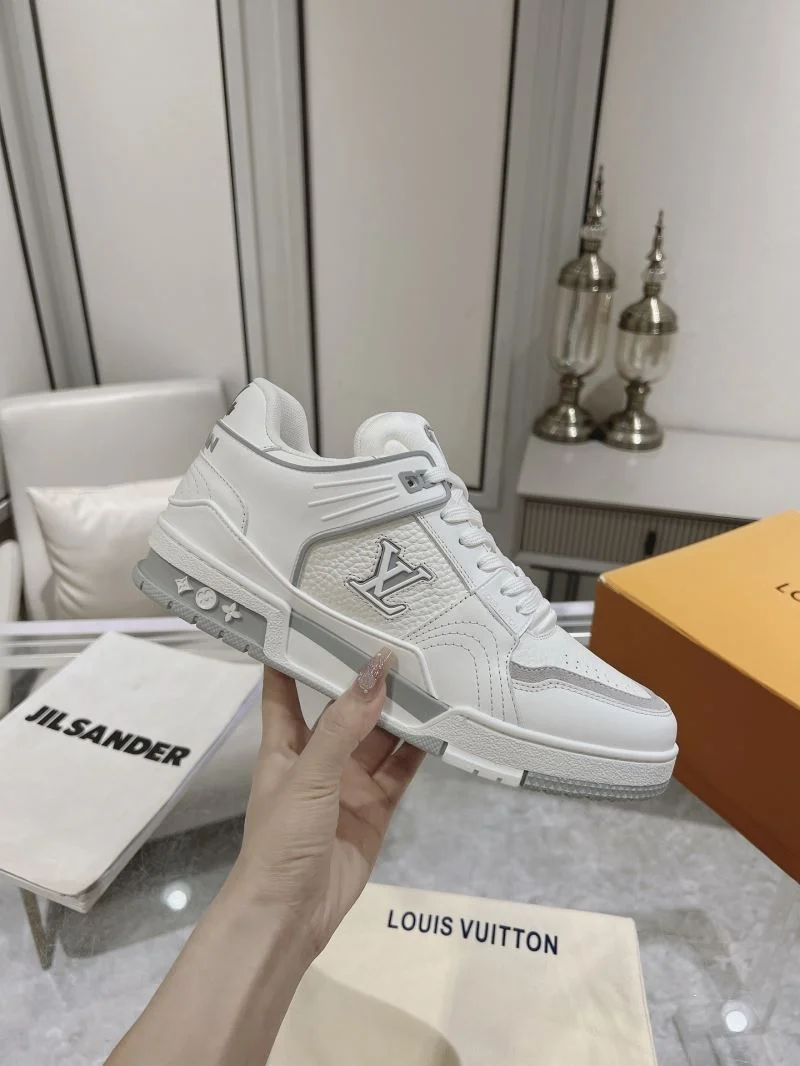 Perfect replica Louis Vuitton Trainer Sneaker