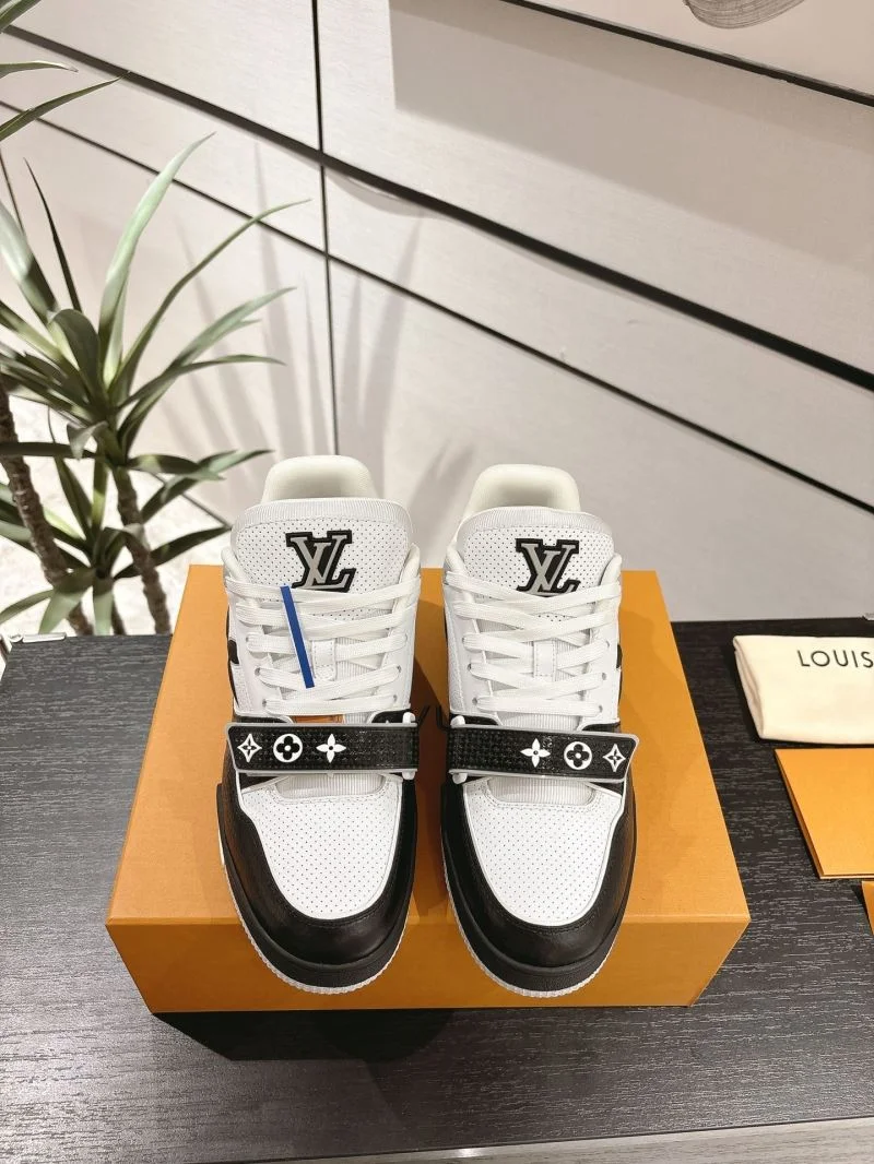 Louis Vuitton Trainer Sneaker