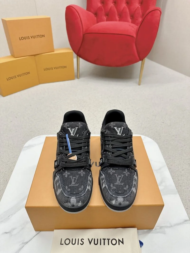 Louis Vuitton Trainer Sneaker