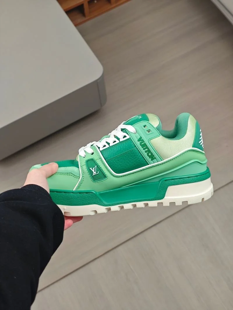 High accuracy Louis Vuitton Trainer Sneaker
