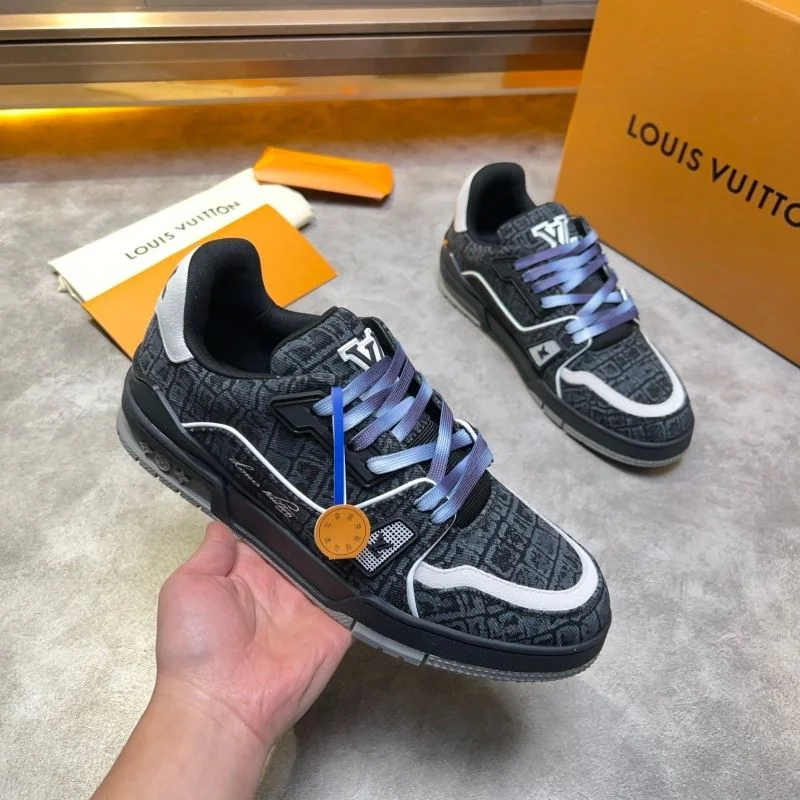 Brand-authenticated Louis Vuitton Trainer Sneaker