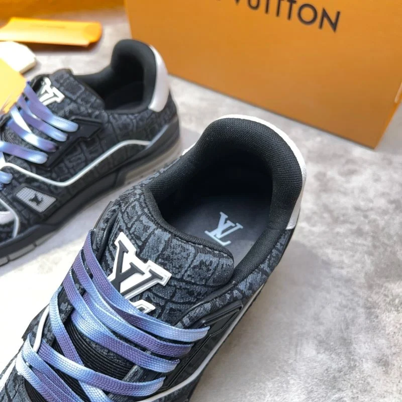 Brand-authenticated Louis Vuitton Trainer Sneaker