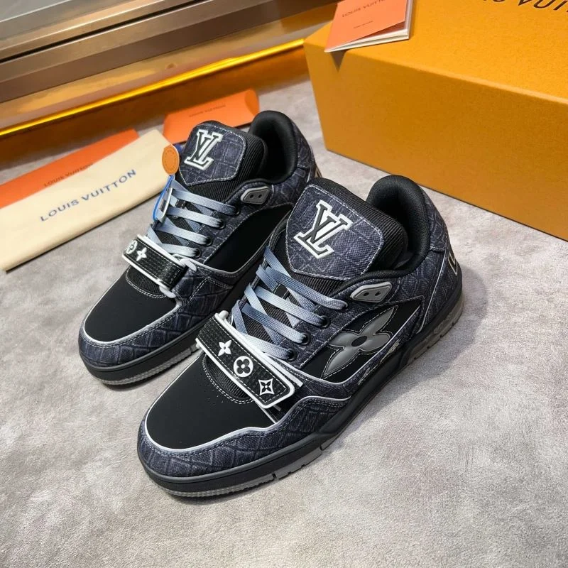 Bargain Louis Vuitton Trainer Sneaker