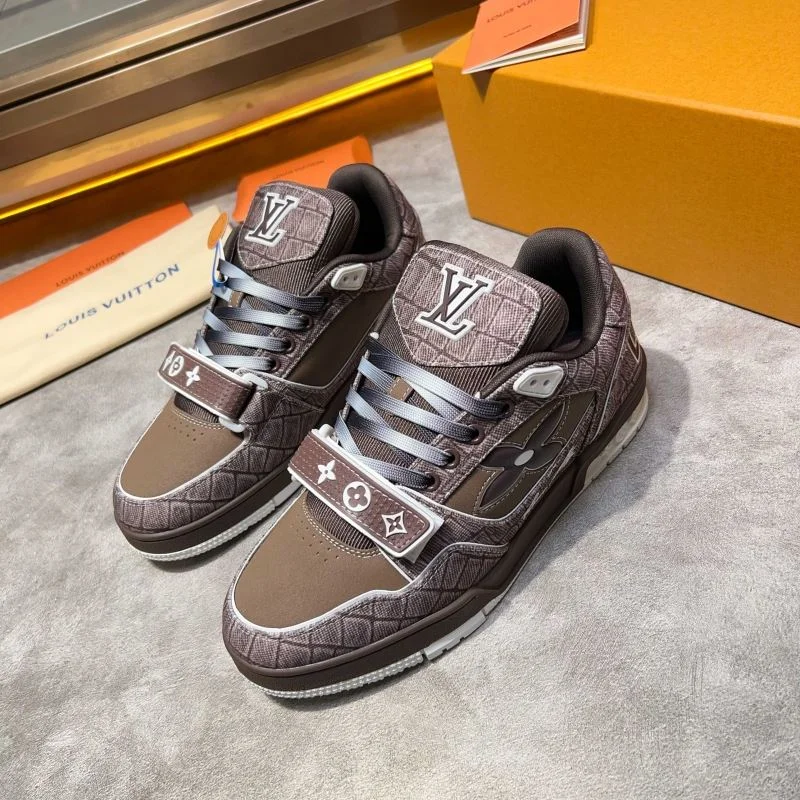 Economical Louis Vuitton Trainer Sneaker