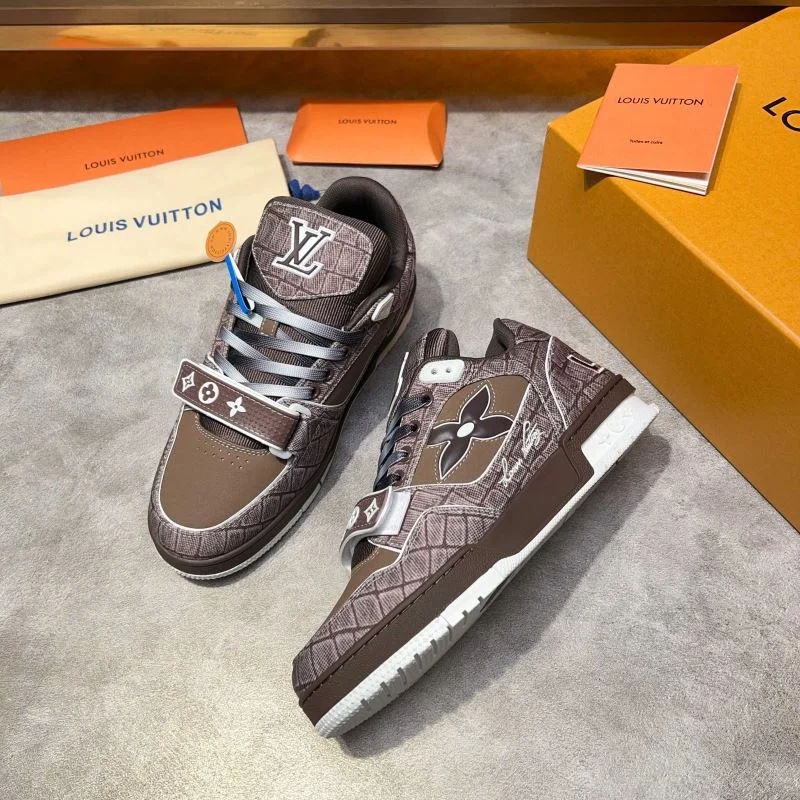 Economical Louis Vuitton Trainer Sneaker