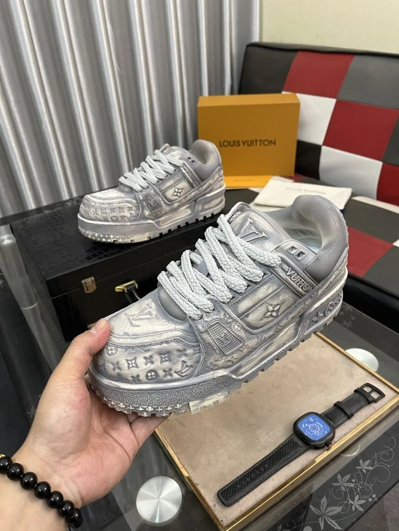 High accuracy Louis Vuitton Trainer Sneaker