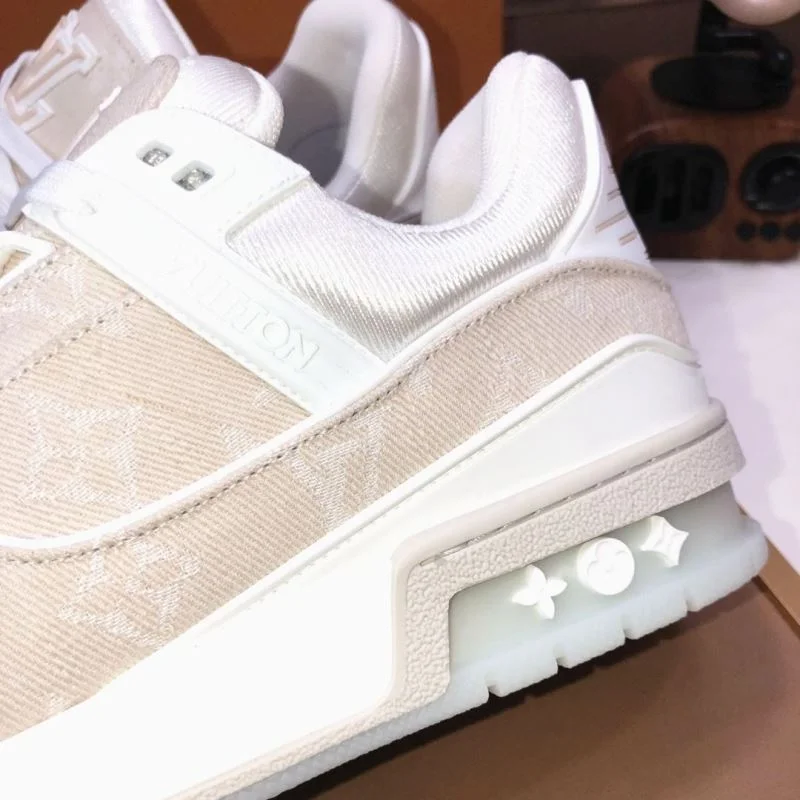Perfect replica Louis Vuitton Trainer Sneaker