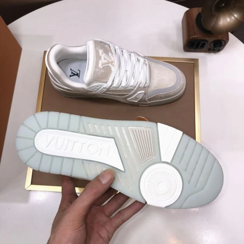 Perfect replica Louis Vuitton Trainer Sneaker