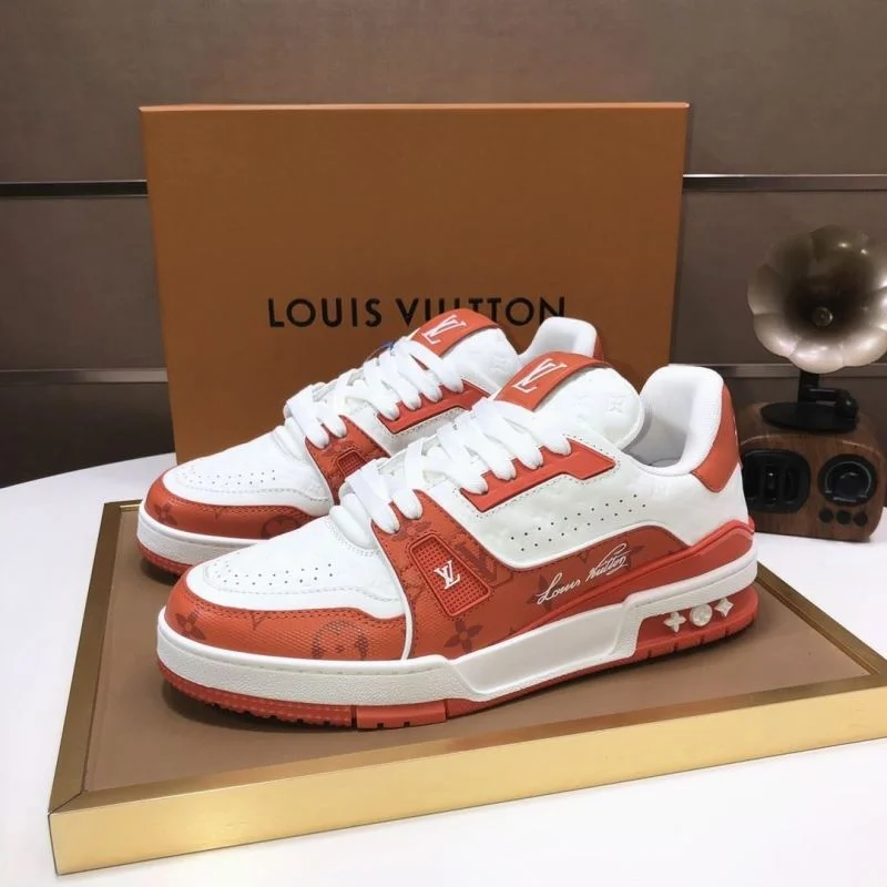 Exact replica Louis Vuitton Trainer Sneaker