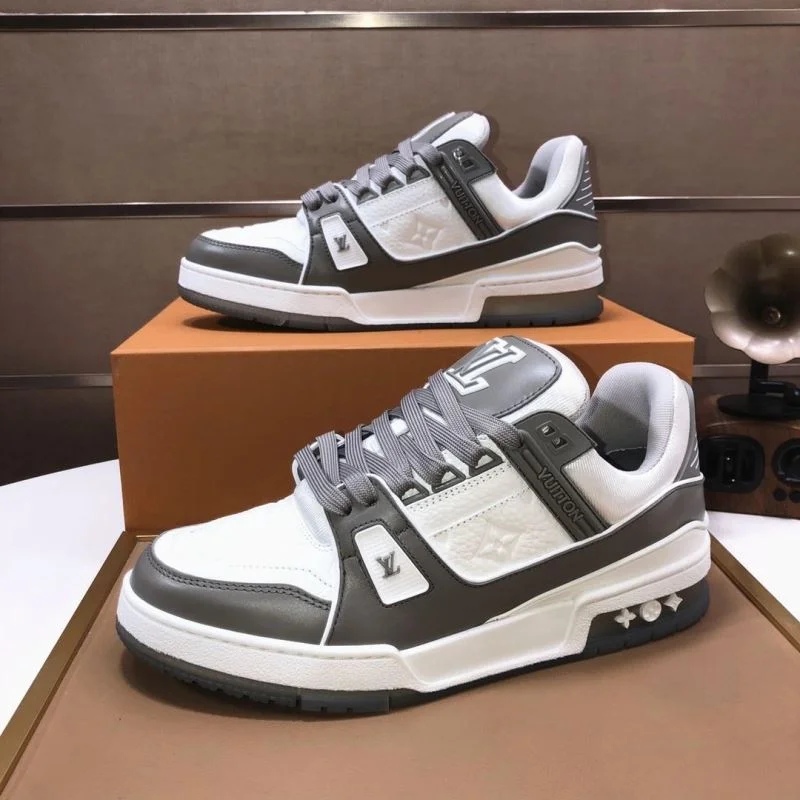 Economical Louis Vuitton Trainer Sneaker
