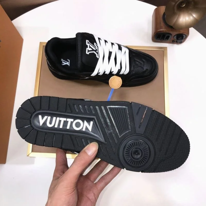 Official Louis Vuitton Trainer Sneaker