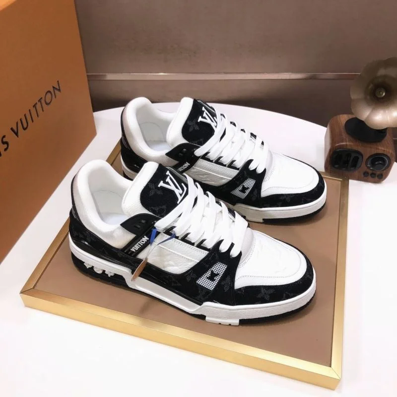 Perfect replica Louis Vuitton Trainer Sneaker