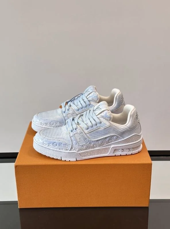 Economical Louis Vuitton Trainer Sneaker