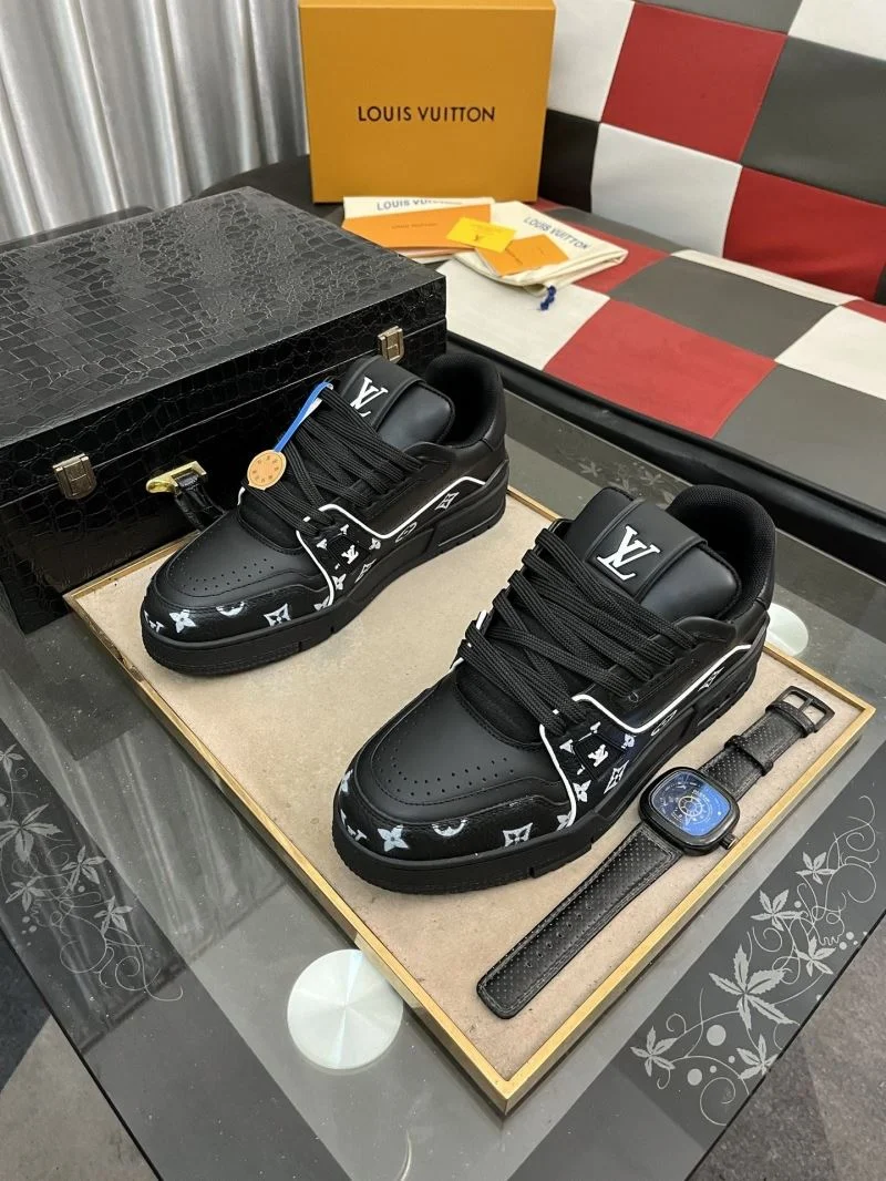 1:1 copy Louis Vuitton Trainer Sneaker