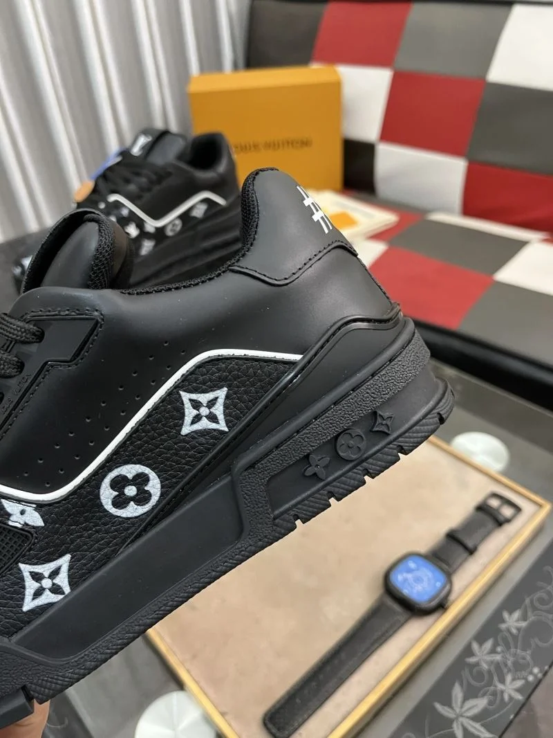 1:1 copy Louis Vuitton Trainer Sneaker