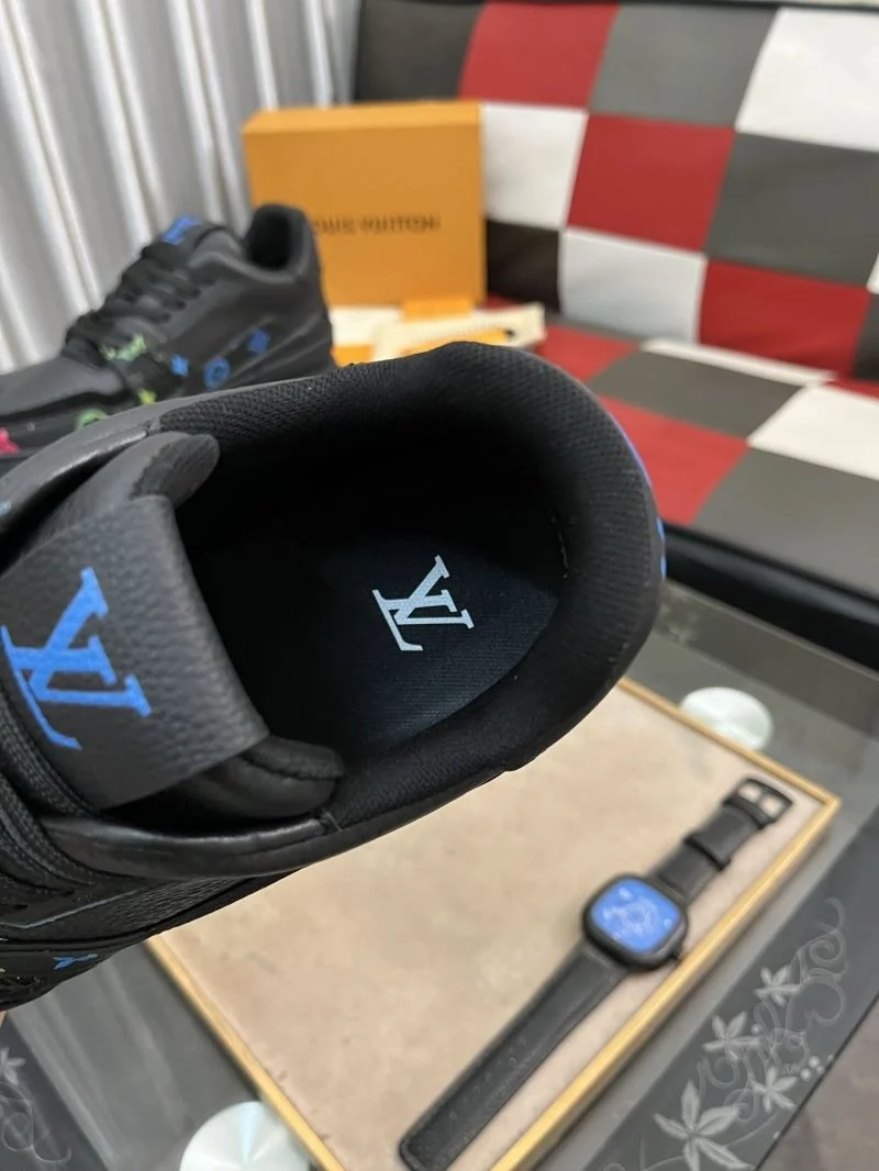 Brand-authenticated Louis Vuitton Trainer Sneaker
