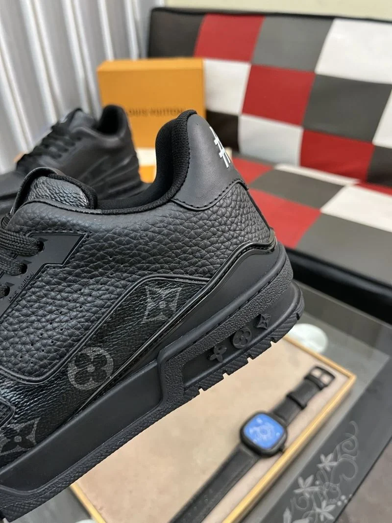 Factory-made Louis Vuitton Trainer Sneaker