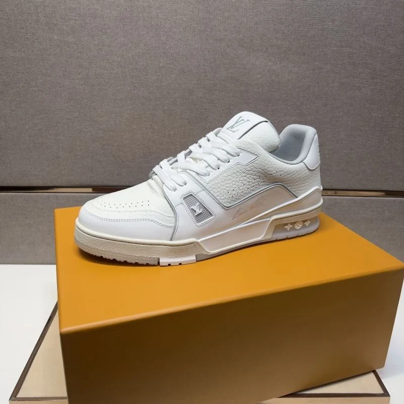 Bargain Louis Vuitton Trainer Sneaker