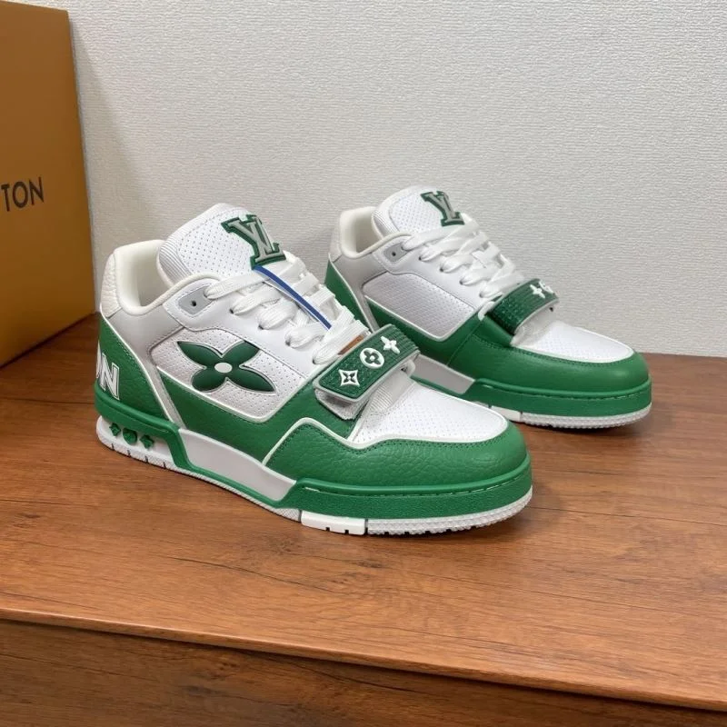 Exact replica Louis Vuitton Trainer Sneaker