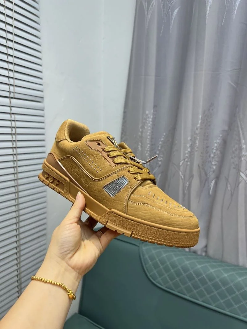 Bargain Louis Vuitton Trainer Sneaker