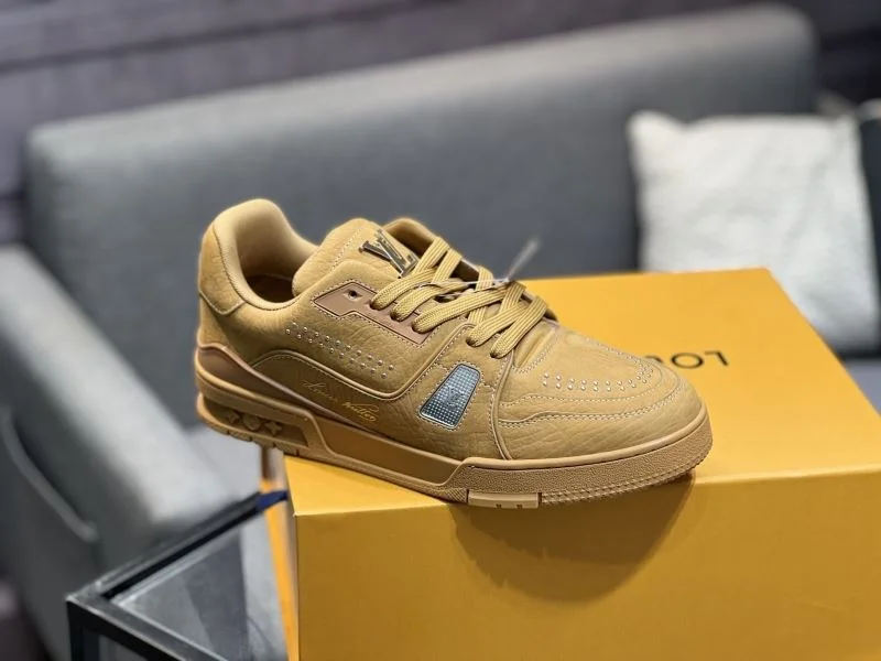 Bargain Louis Vuitton Trainer Sneaker