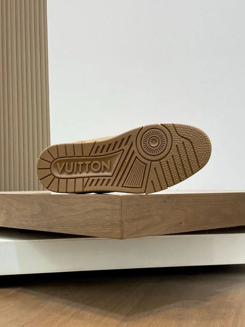 Precise copy Louis Vuitton Trainer Sneaker