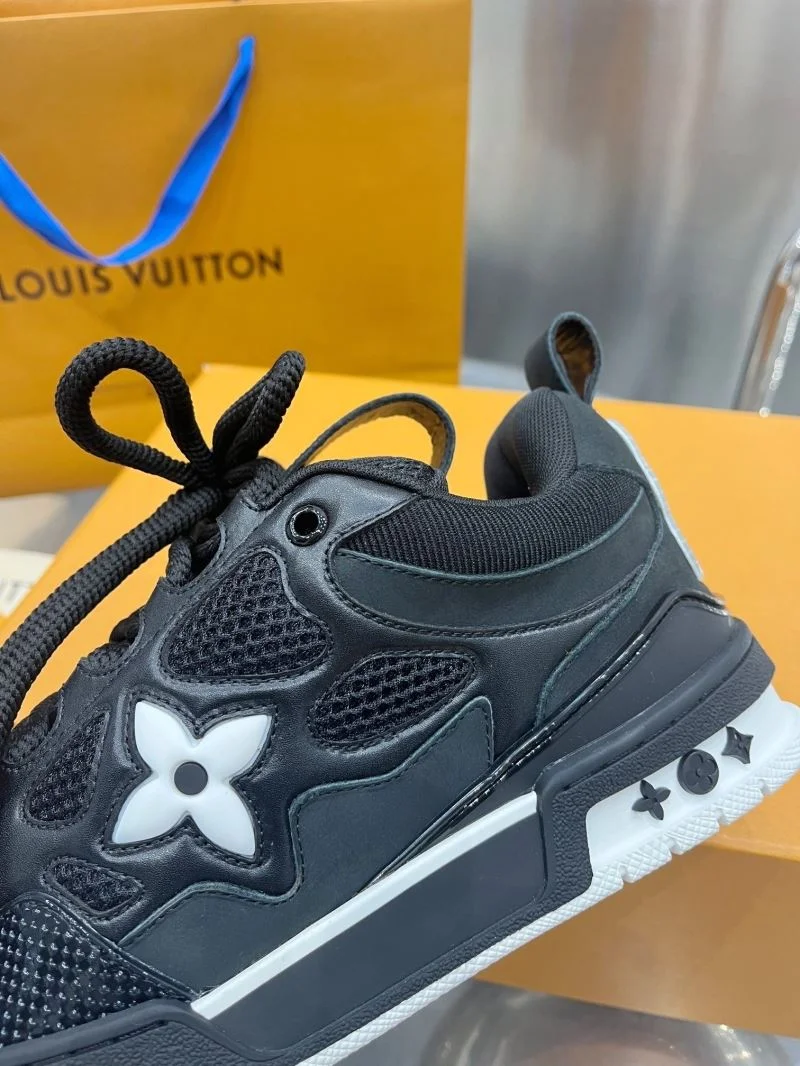 Economical Louis Vuitton Trainer Sneaker