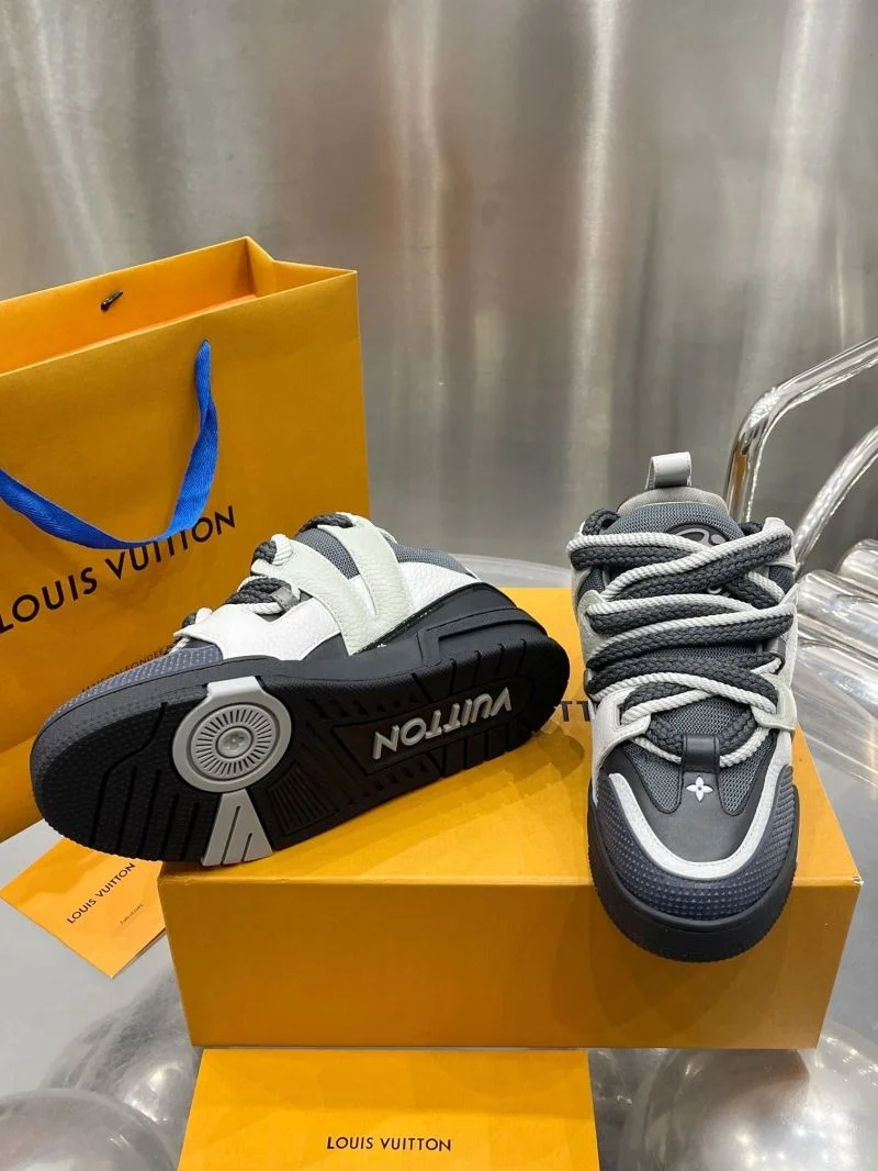 Brand-authenticated Louis Vuitton Trainer Sneaker
