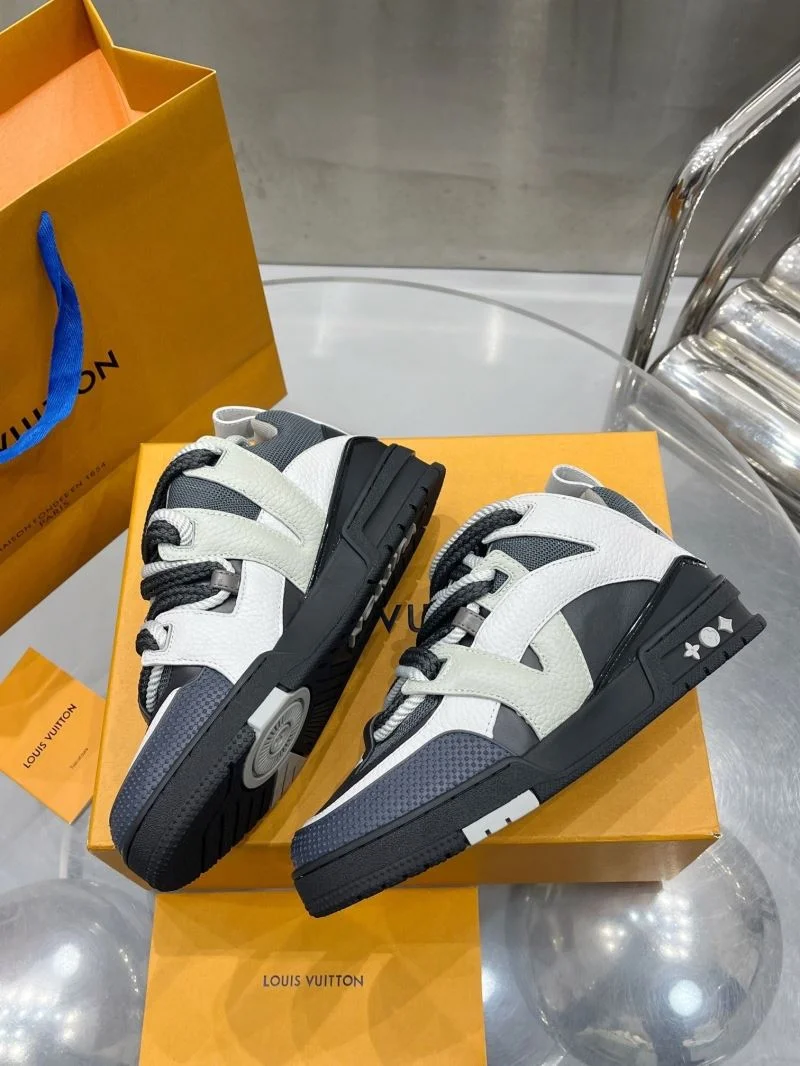 Brand-authenticated Louis Vuitton Trainer Sneaker
