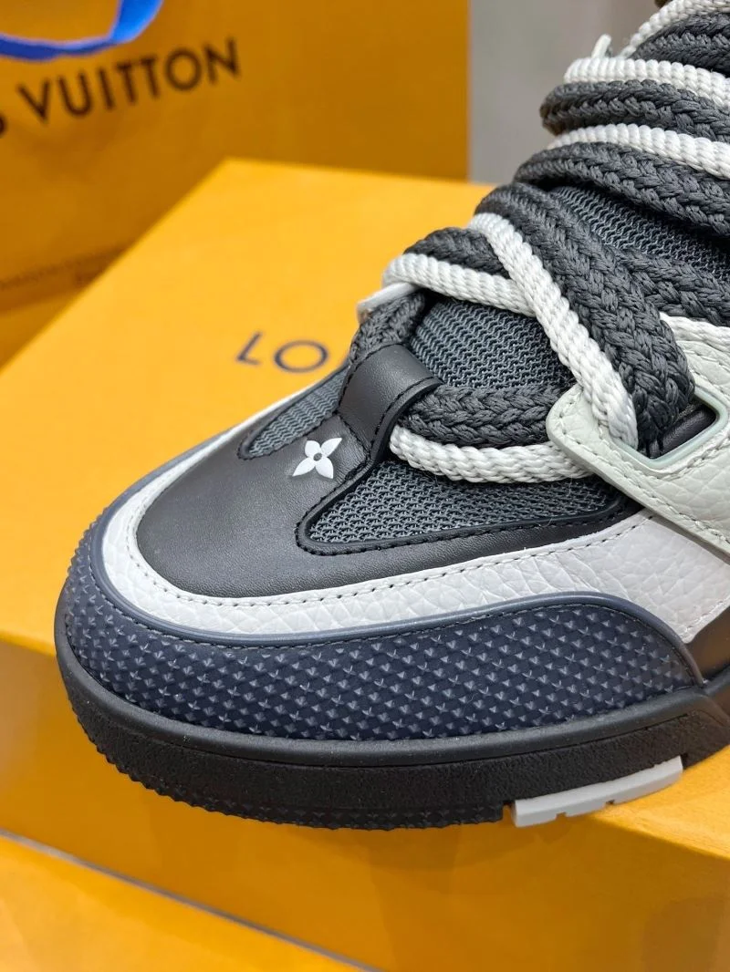 Brand-authenticated Louis Vuitton Trainer Sneaker