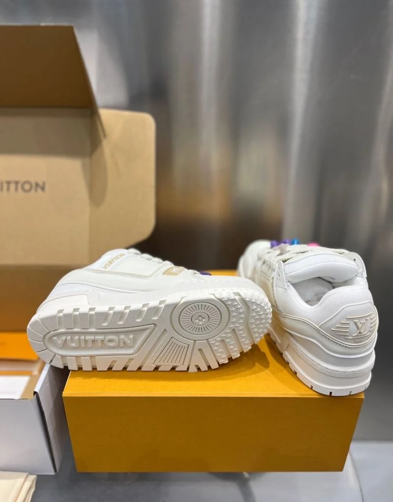Bargain Louis Vuitton Trainer Sneaker