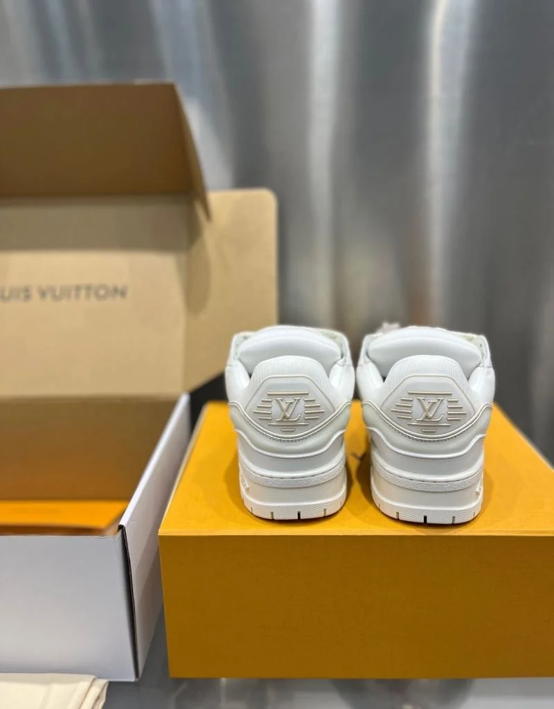 Bargain Louis Vuitton Trainer Sneaker