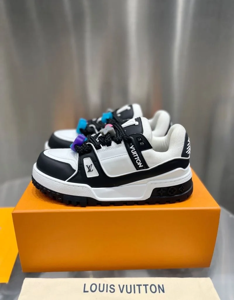 Reasonably priced Louis Vuitton Trainer Sneaker