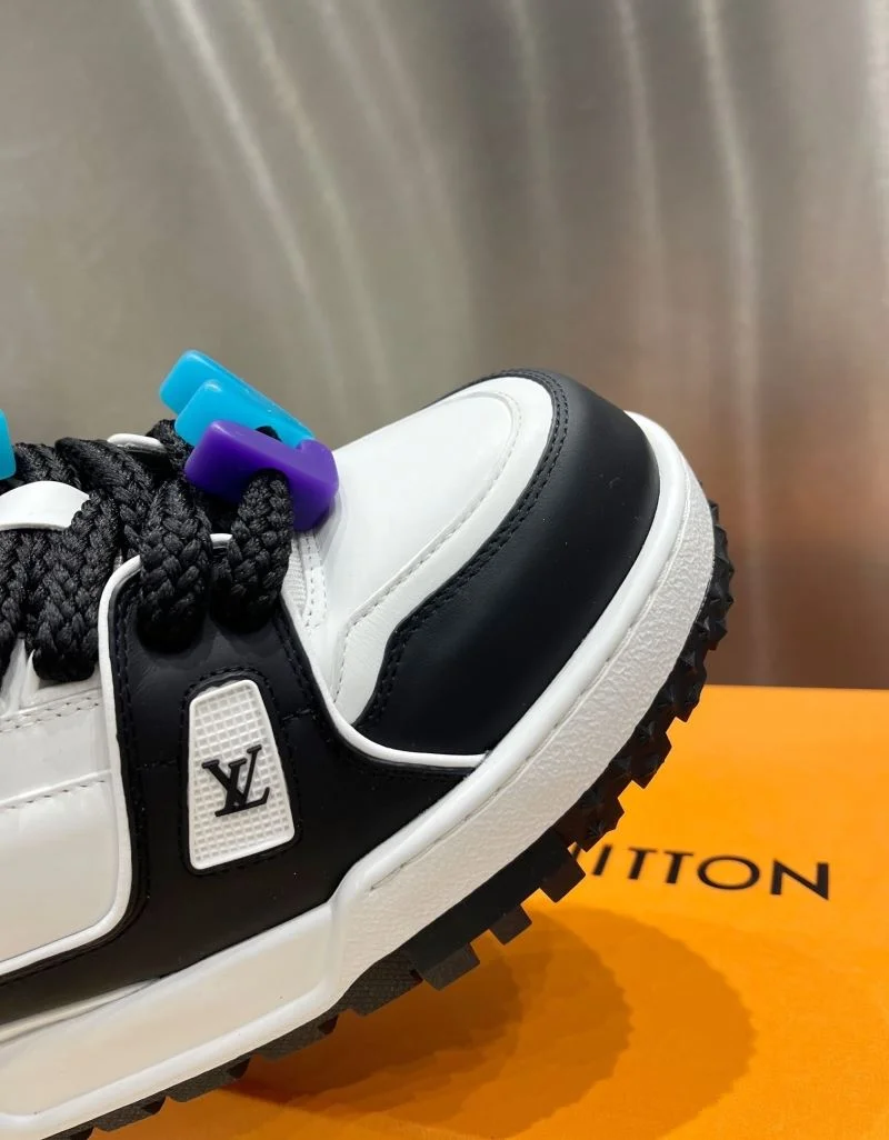 Reasonably priced Louis Vuitton Trainer Sneaker