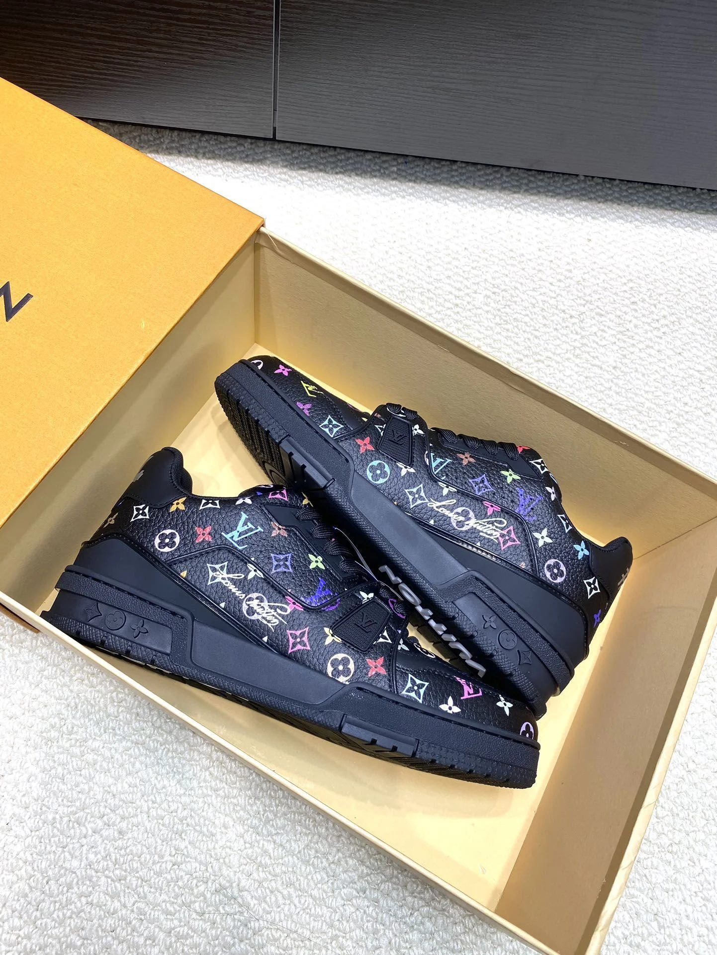 Affordable Louis Vuitton Trainer Sneaker