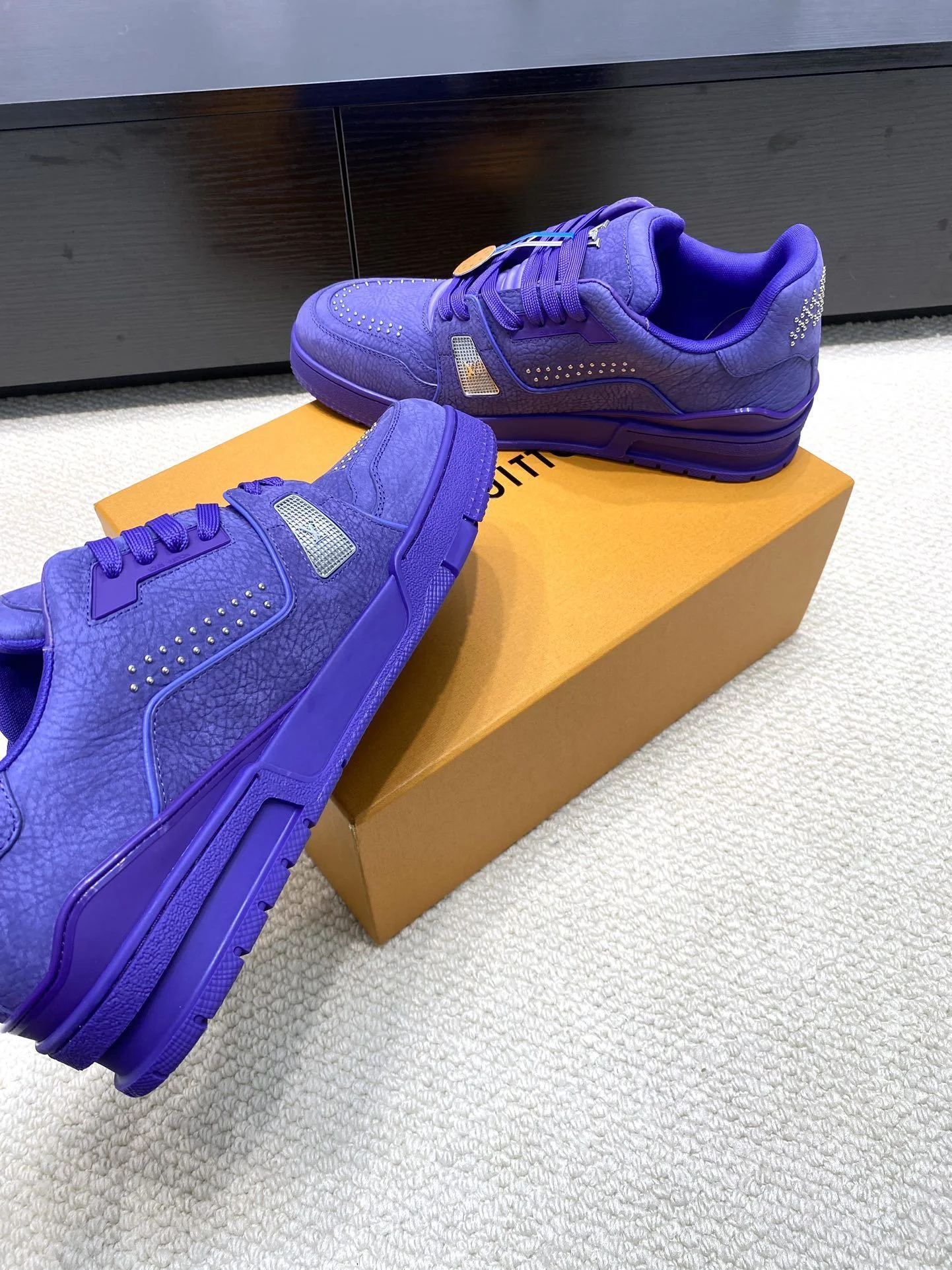 High accuracy Louis Vuitton Trainer Sneaker