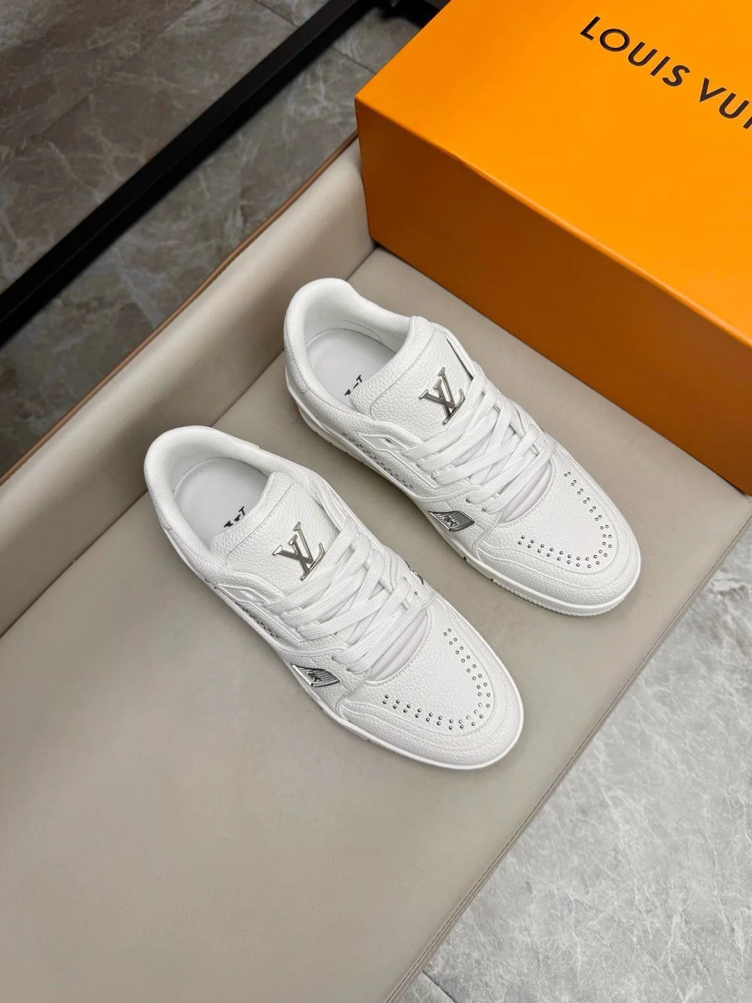 Louis Vuitton Trainer Sneaker