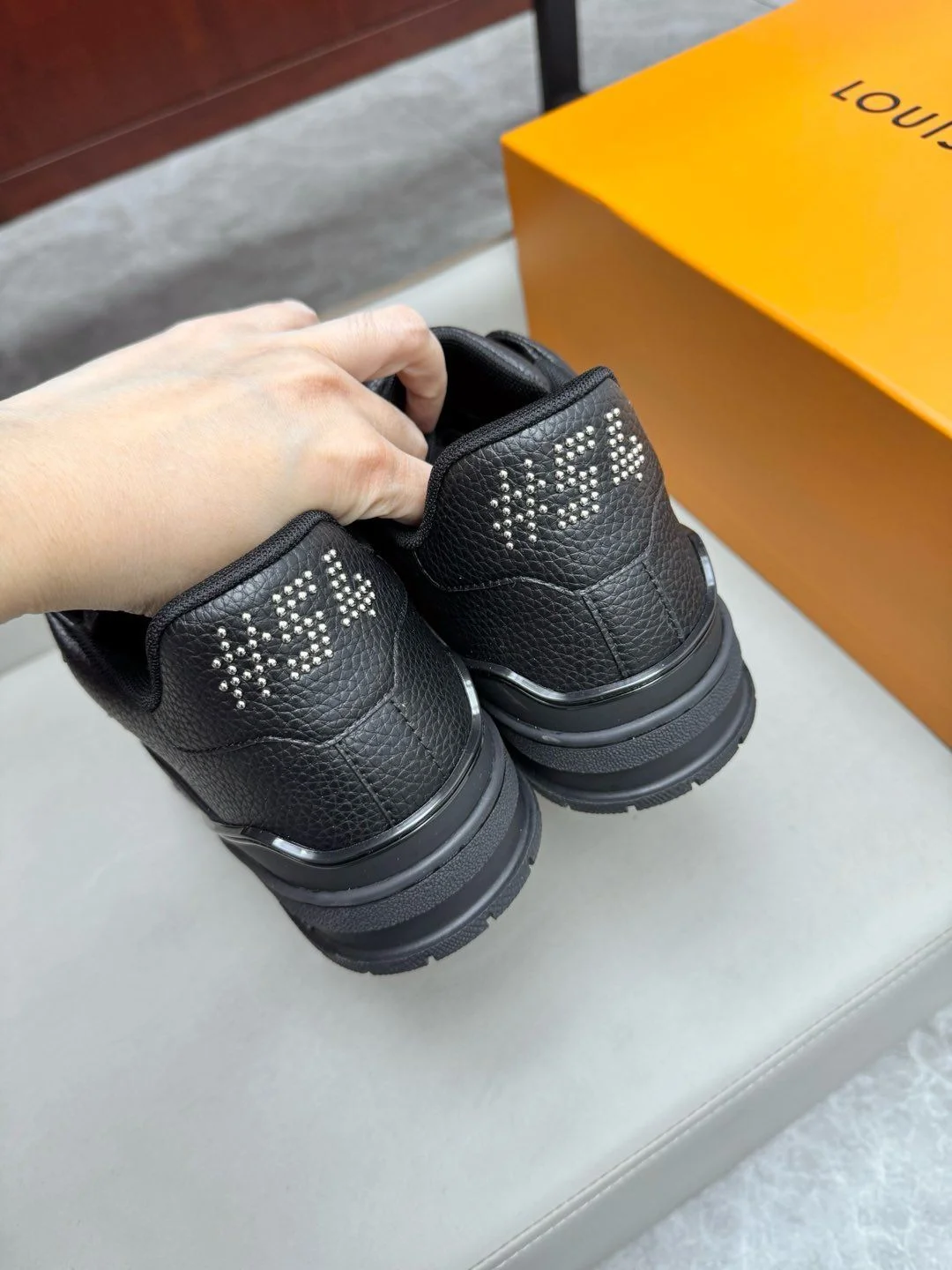 Reasonably priced Louis Vuitton Trainer Sneaker