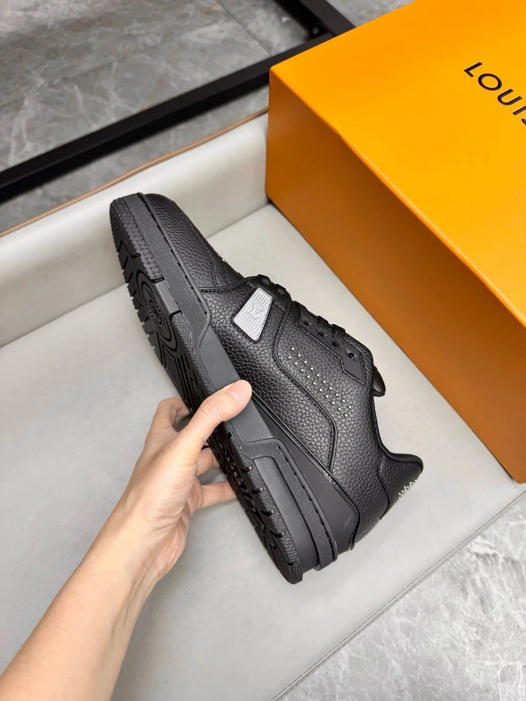 Reasonably priced Louis Vuitton Trainer Sneaker