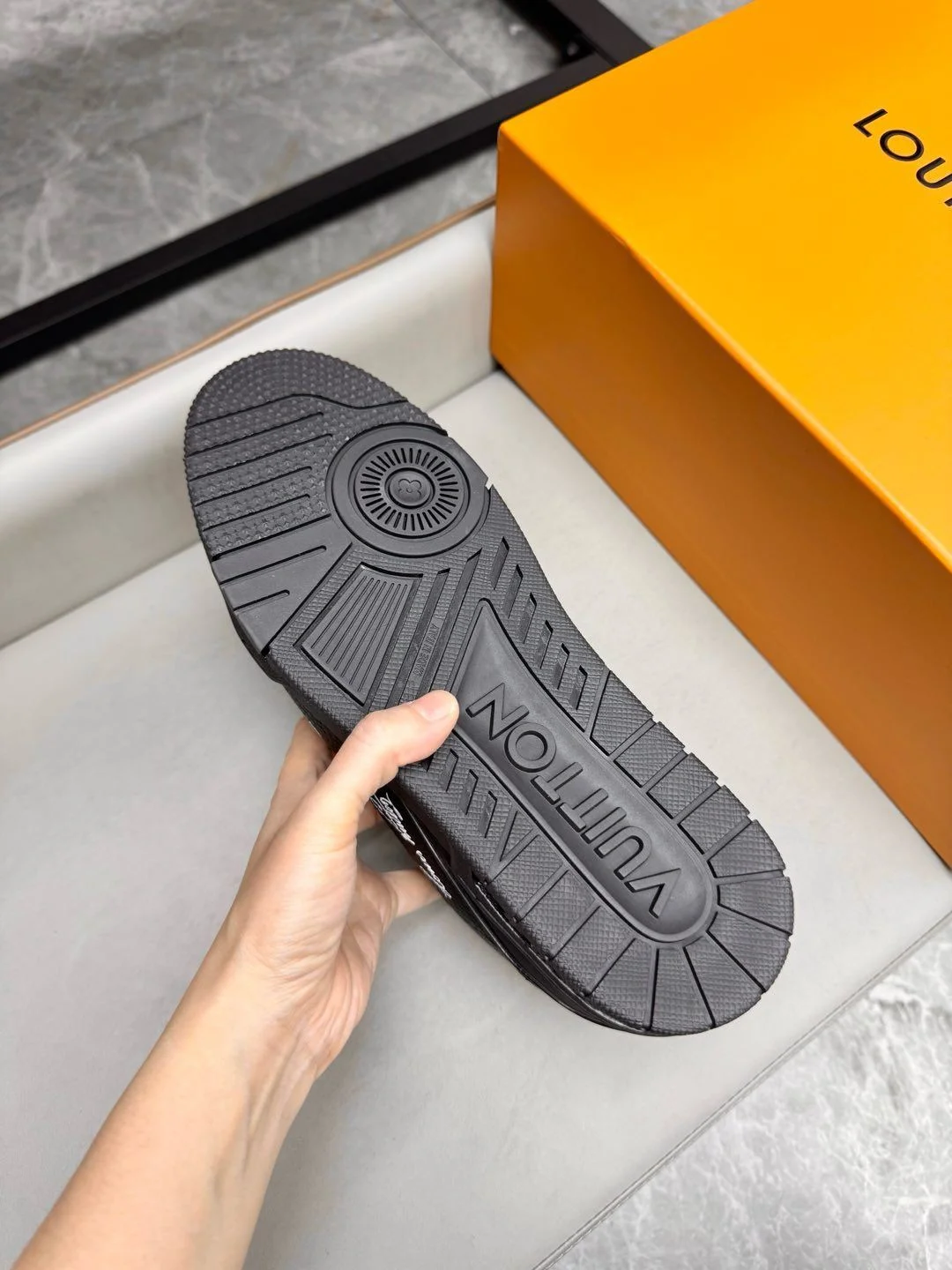 Reasonably priced Louis Vuitton Trainer Sneaker