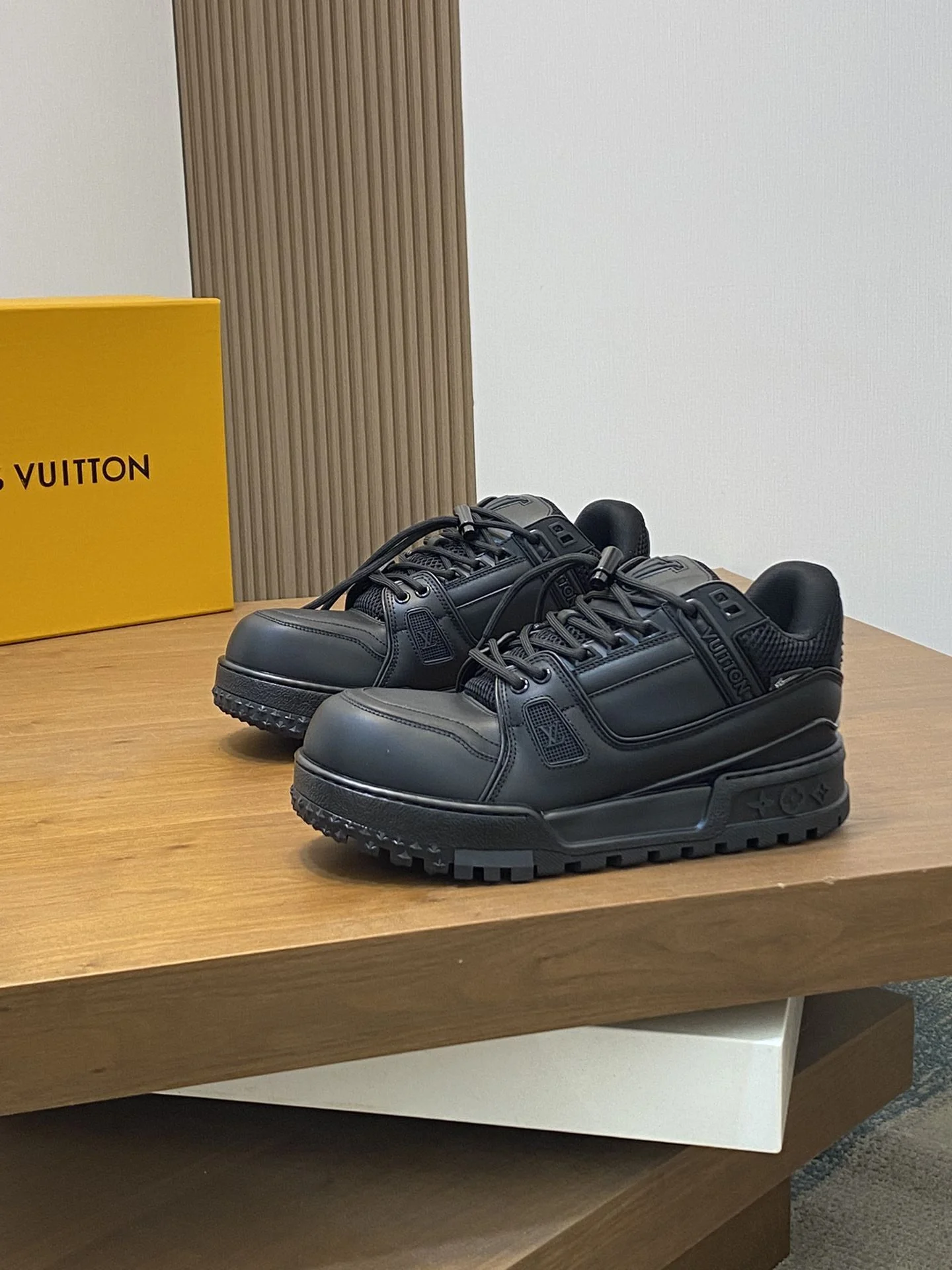 Indistinguishable Louis Vuitton Trainer Sneaker
