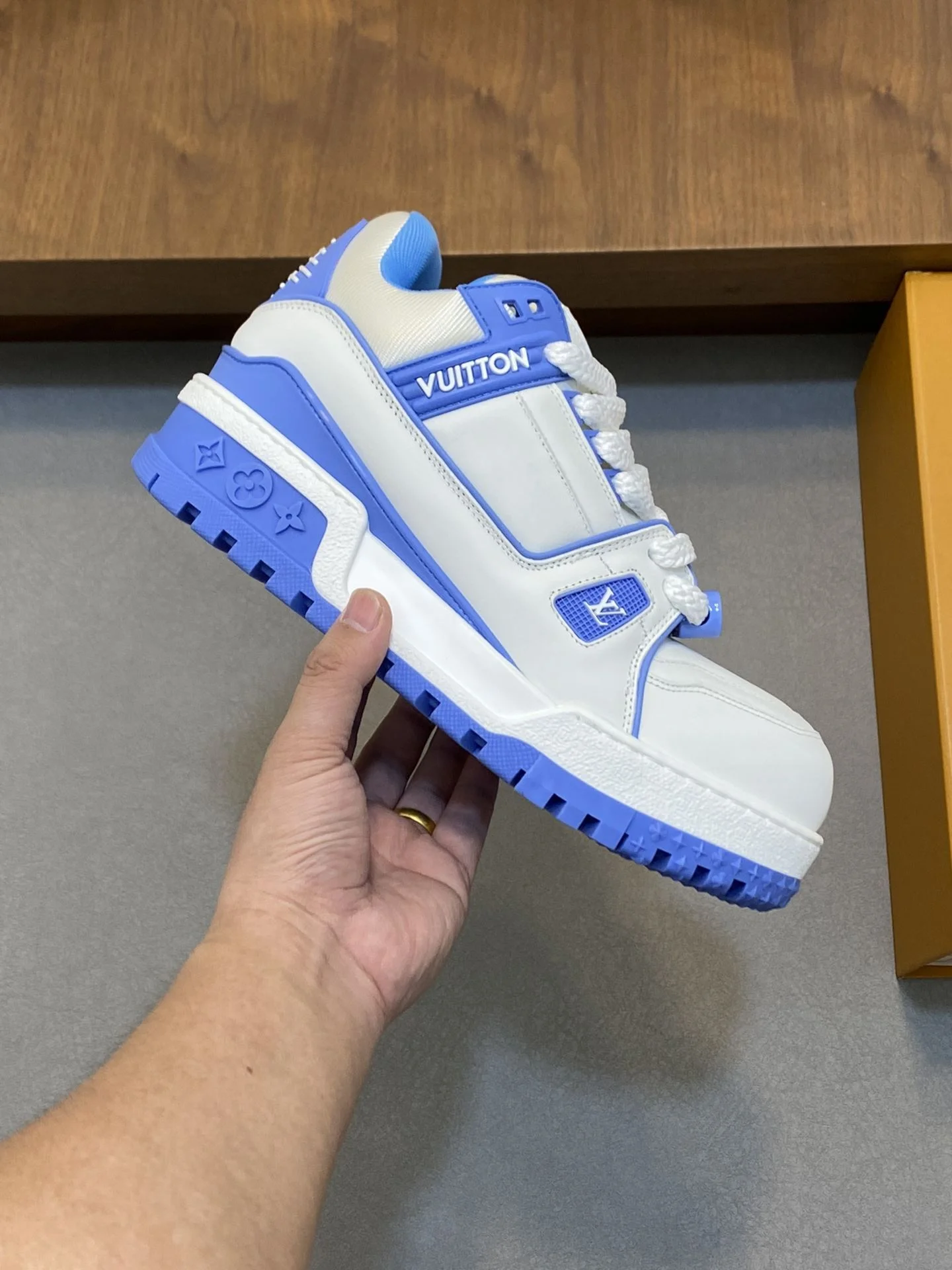 Perfect replica Louis Vuitton Trainer Sneaker