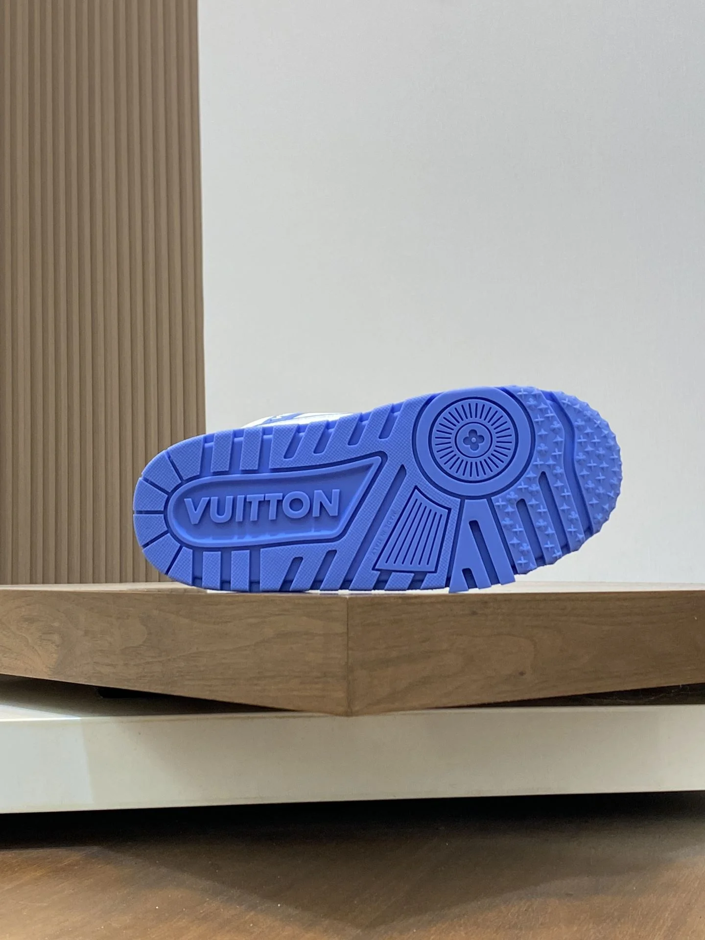 Perfect replica Louis Vuitton Trainer Sneaker